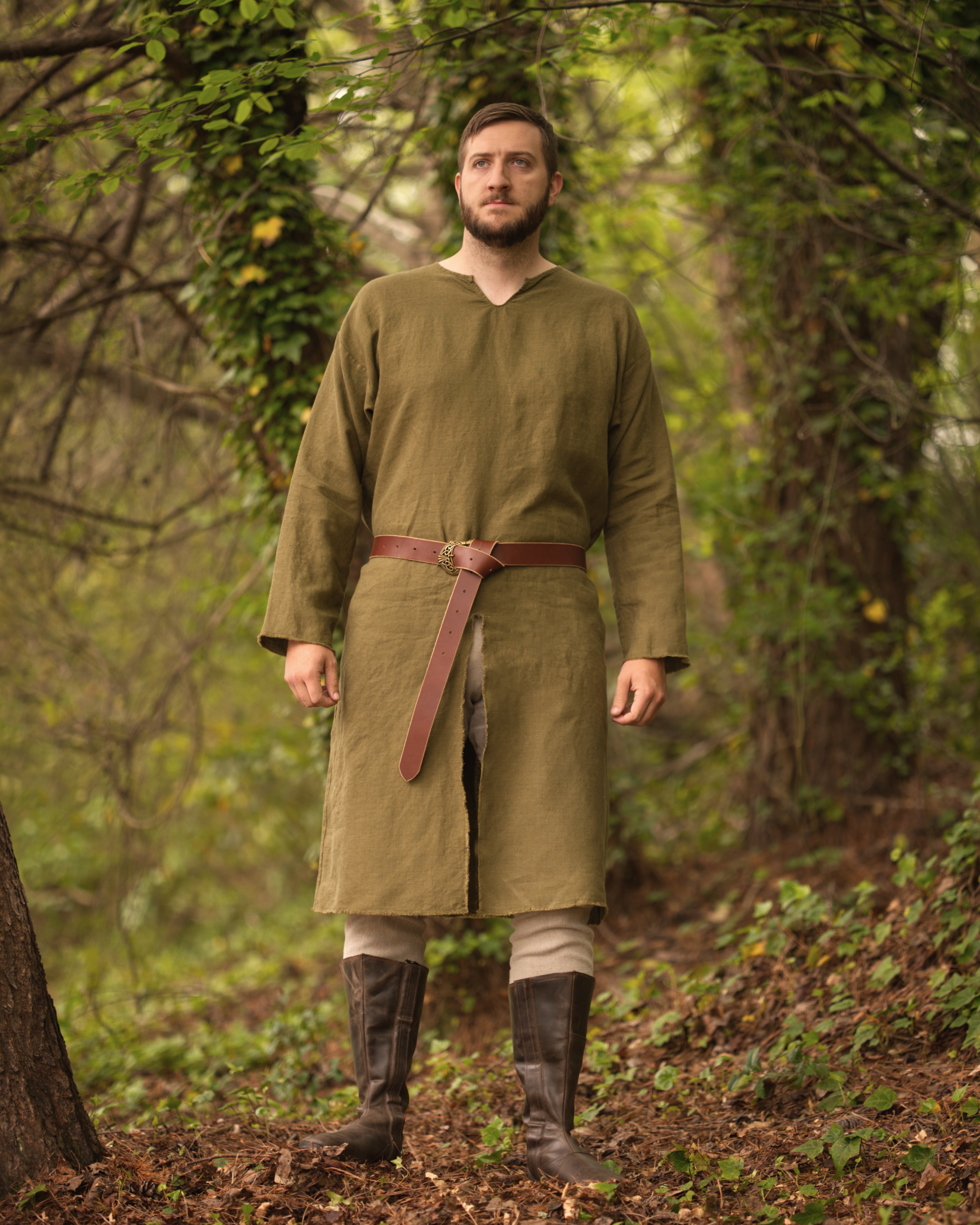 Raw-Hem Ranger Tunic - Rugged Style for Adventurers – Fell & Fair