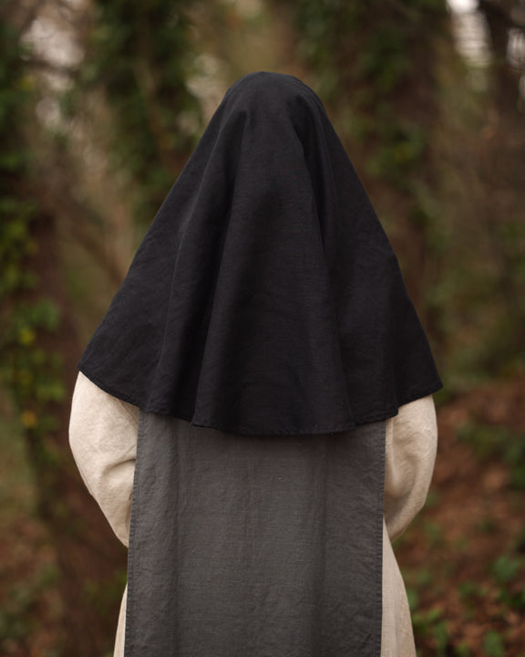 Veil and Wimple Set – Fell & Fair