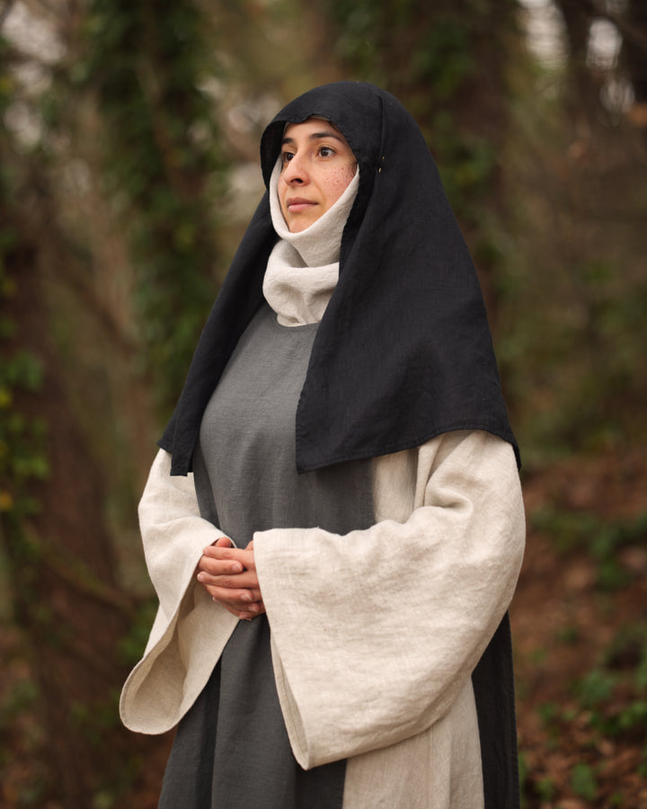 Veil and Wimple Set – Fell & Fair