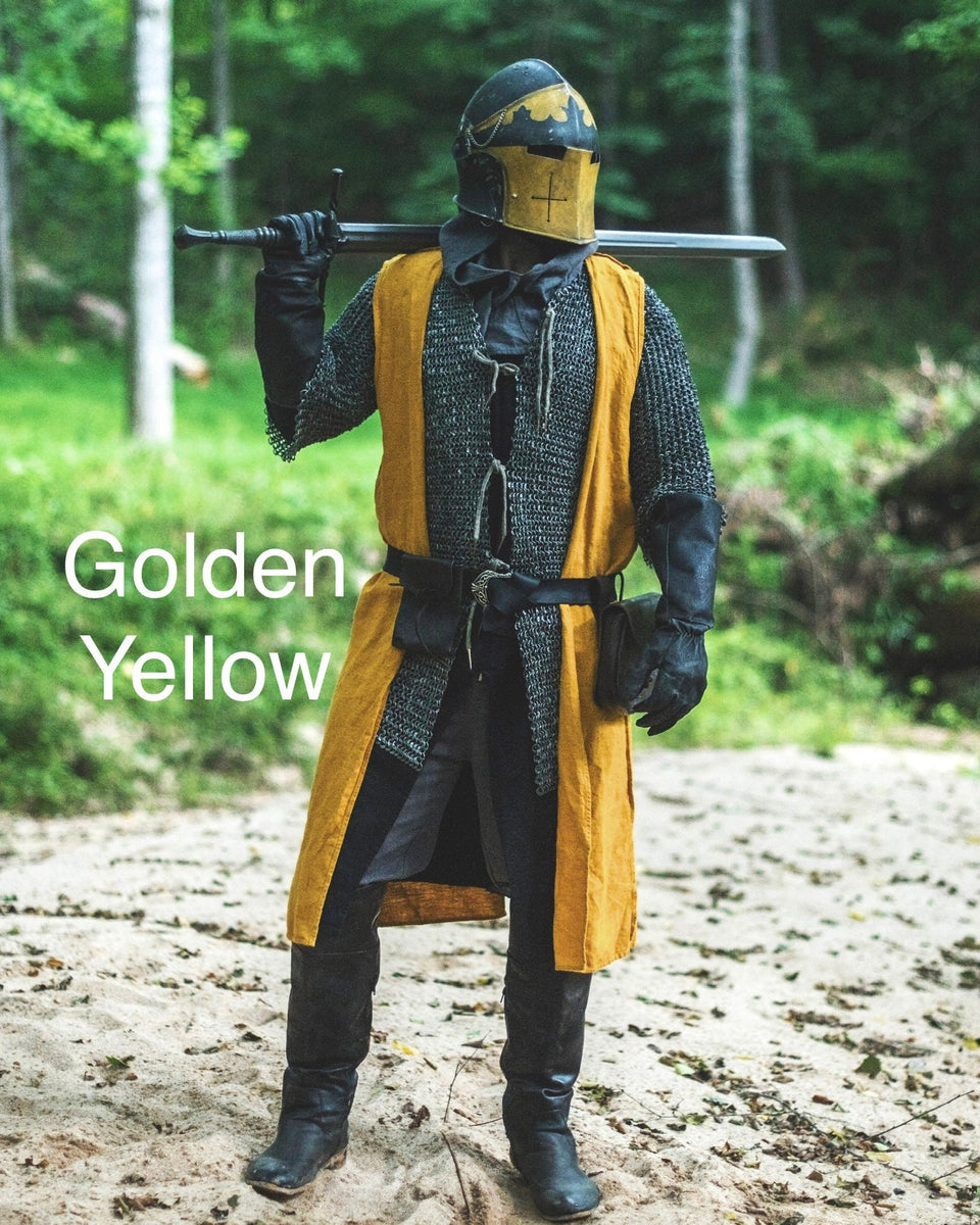 Open-Front Surcoat – Fell & Fair